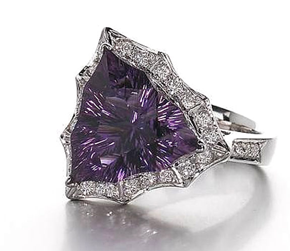 This 10-Carat Gem-Quality Amethyst Was Mined by Hand in Four Peaks ...